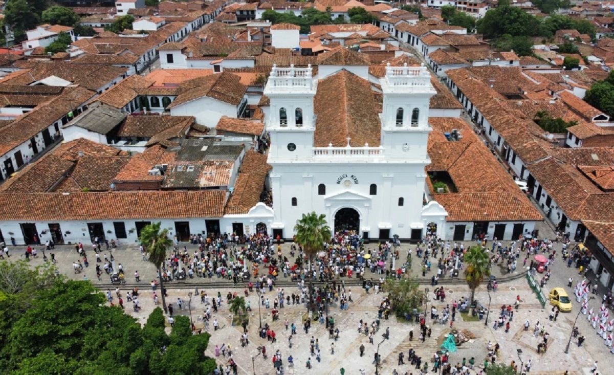 Girón se alista para la reinauguración de su parque principal