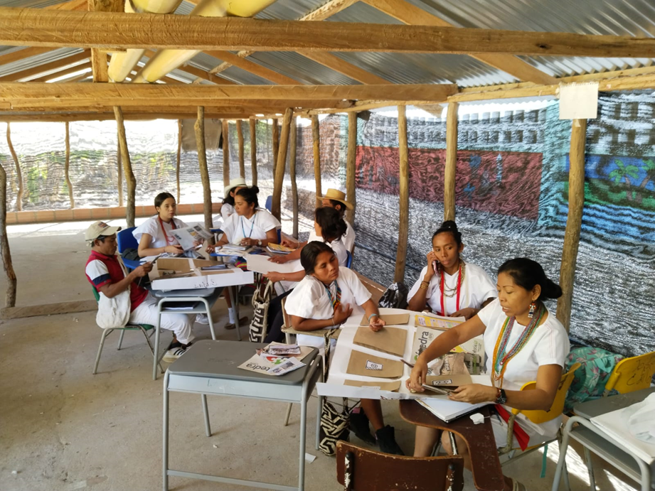 Comunidad Wiwa fortalece su memoria histórica con diplomado en ...